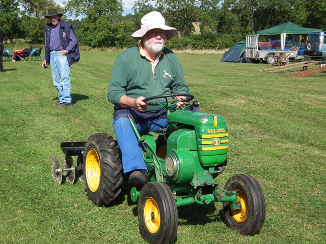 Bolens Ride-a-Matic – IMGBolens016 | Vintage Horticultural and Garden ...