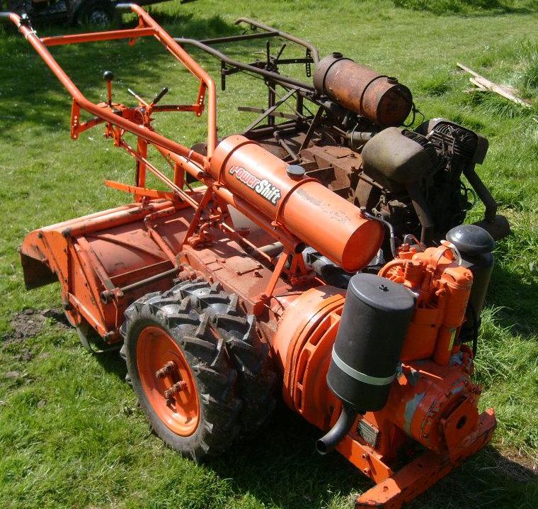 Howard Gem – IMGHow031 | Vintage Horticultural and Garden Machinery Club